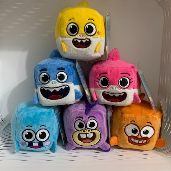 Wow Wee | Toys | Baby Shark Wow Wee Pinkfong Baby Sharks Big Show Plush ...